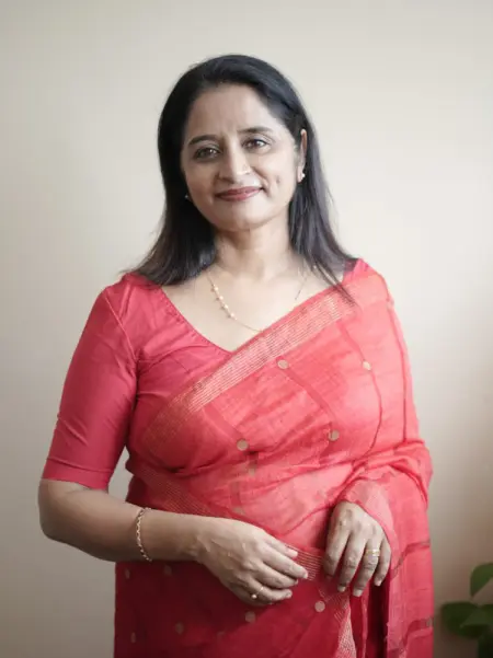 Red colour matka silk saree